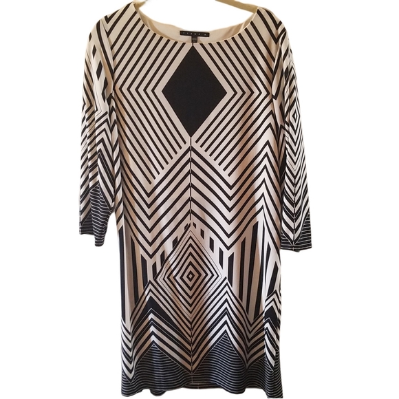 Tiana B. | Dresses | Tiana B Black And White Geometric Pattern Dress ...
